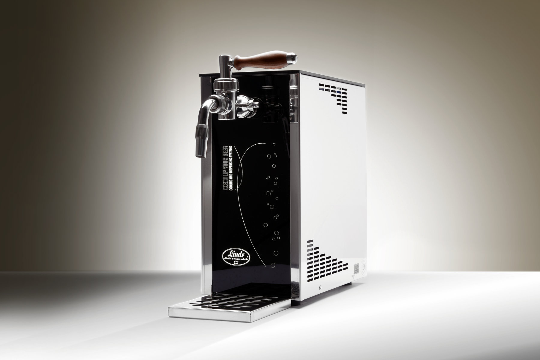 Lindr Mobile Beverage Chiller and Dispenser – The Drink Cooler
